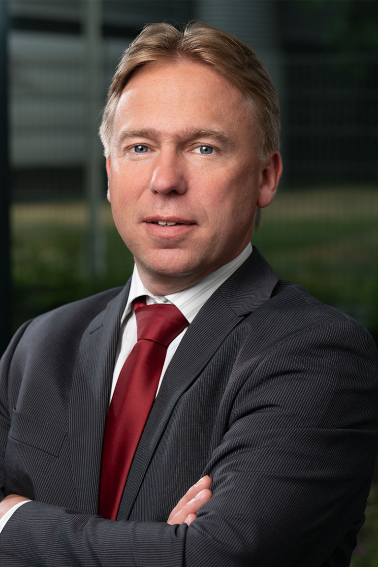 Company - KHD Humboldt Wedag